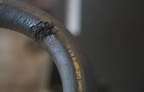 How To Spot the Typical Signs of a Damaged Hose | Hose Shop